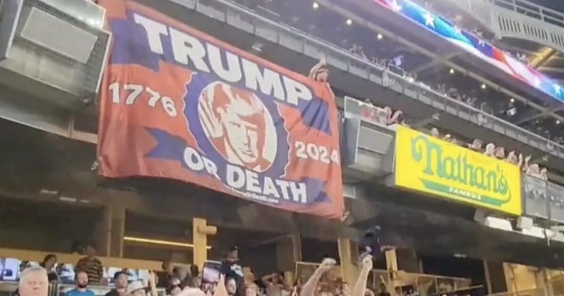 ‘Trump or DEATH’ Flag Dropped at Yankees Stadium During National Anthem ...