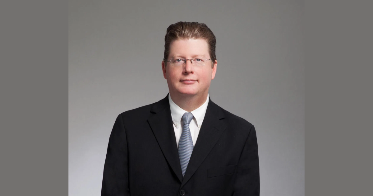 Executive Director of the Bill and Hillary Clinton Airport in Arkansas ...